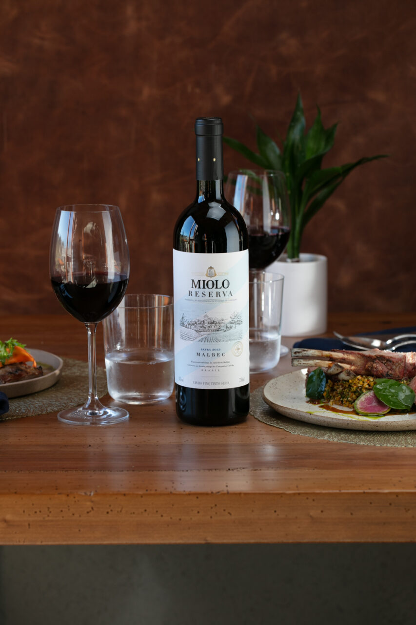 Primeiro Malbec da Miolo - Jornal Design Serra